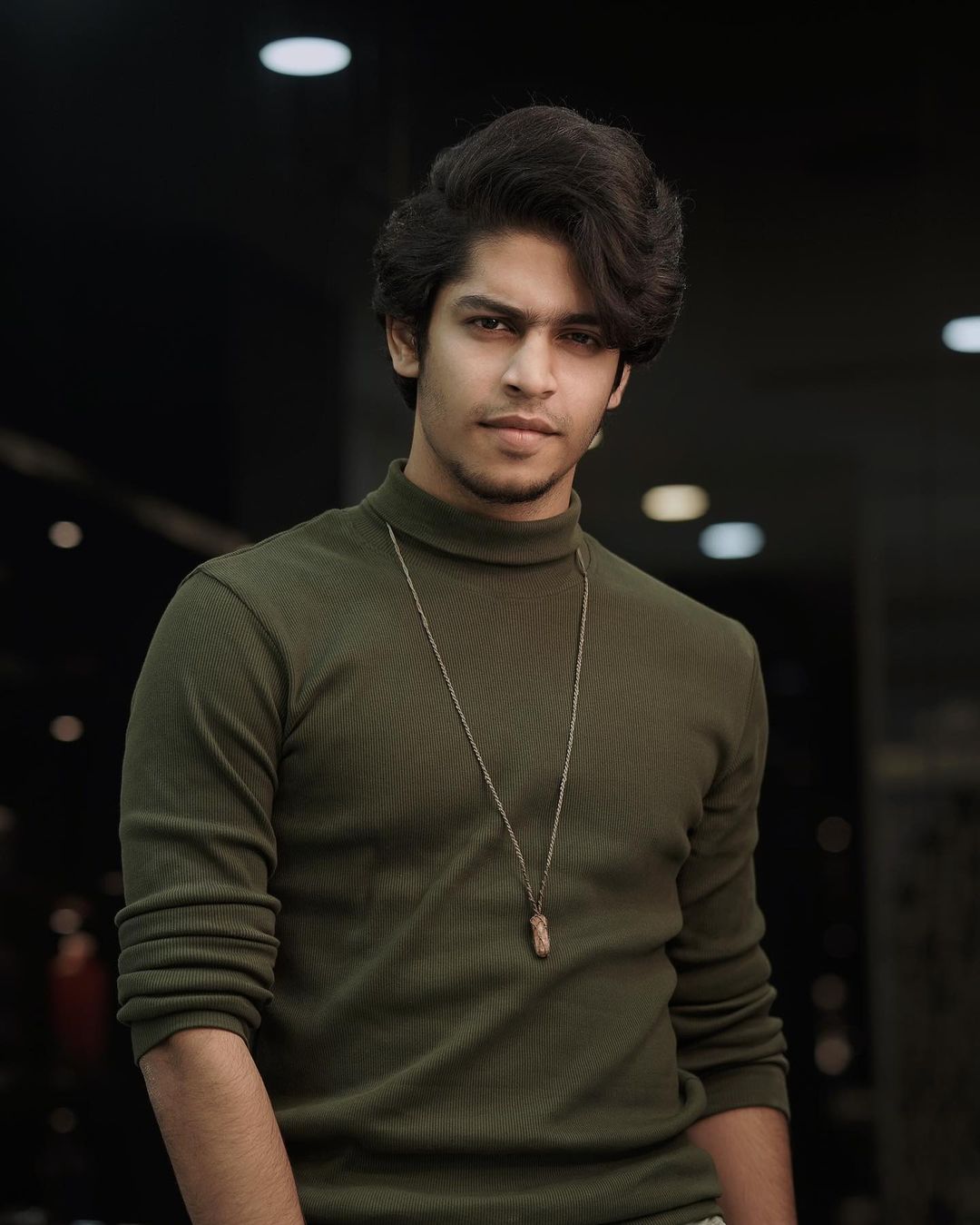 A Peep into the Wardrobe- Roshan Abdul Rahoof | FWD Life Magazine