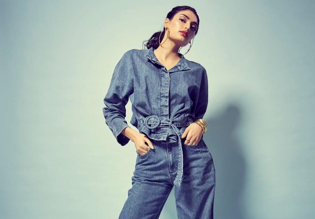 Retro Outfit Ideas To Spice Up Your Style Quotient | FWD Life Magazine