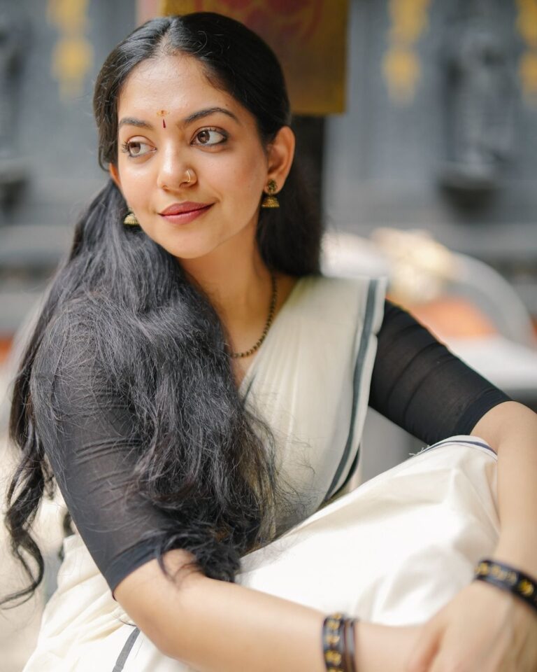 Insta - Glam : Best Fashion from Aparna Thomas | FWD Life Magazine